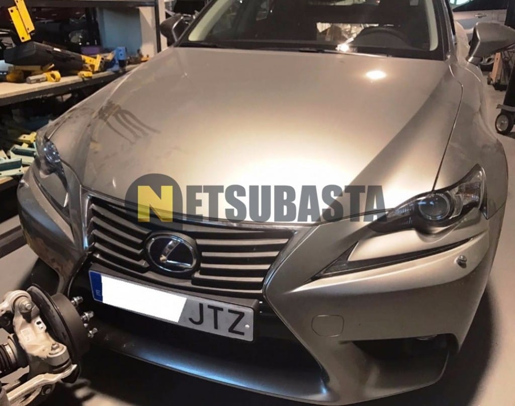Subasta de Lexus IS300H 2016