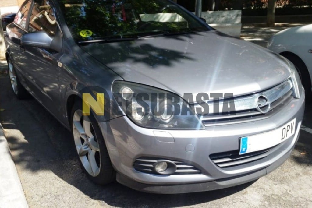 Subasta de Opel Astra GTC 2.0 T Cosmo 2005