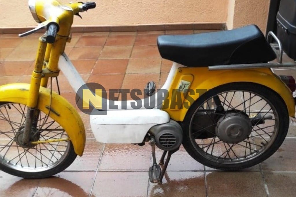 Subasta de Piaggio Vespino 1999