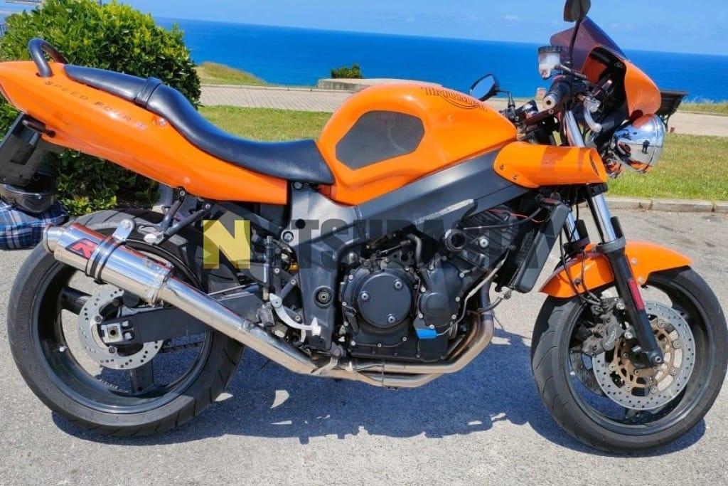 Subasta de Triumph Speed Four 600 2004