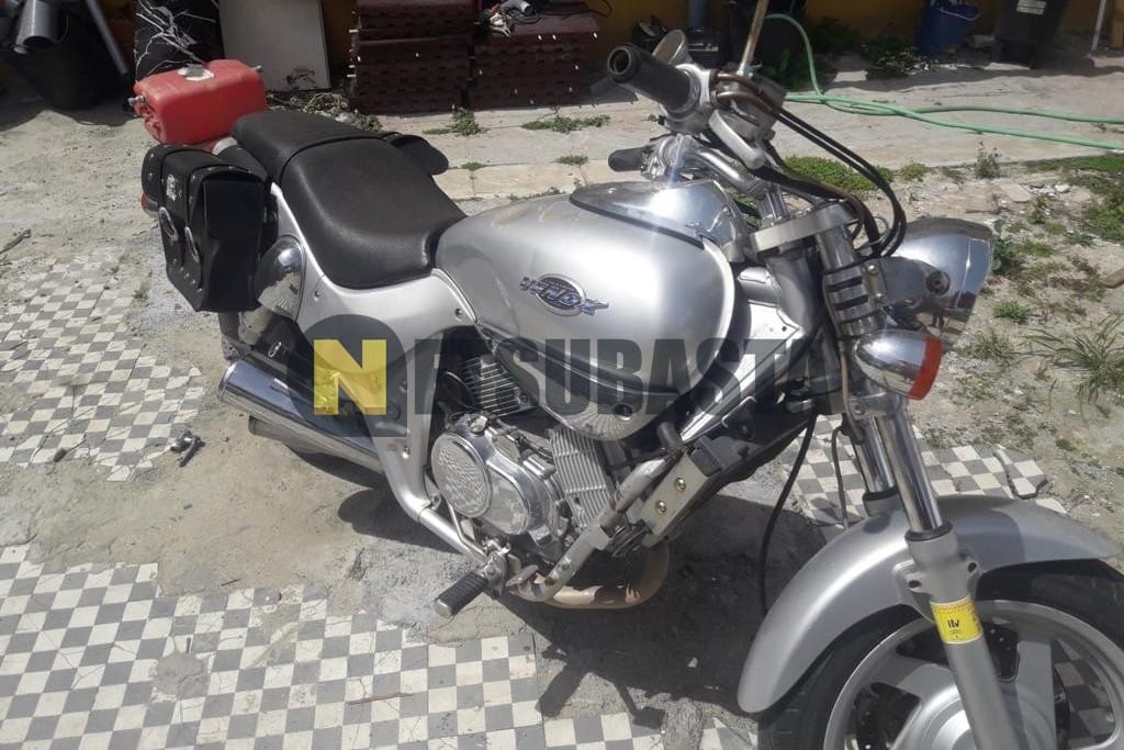 Subasta de Kymco Venox 250 2004 Subasta de Kymco Venox 250 2004