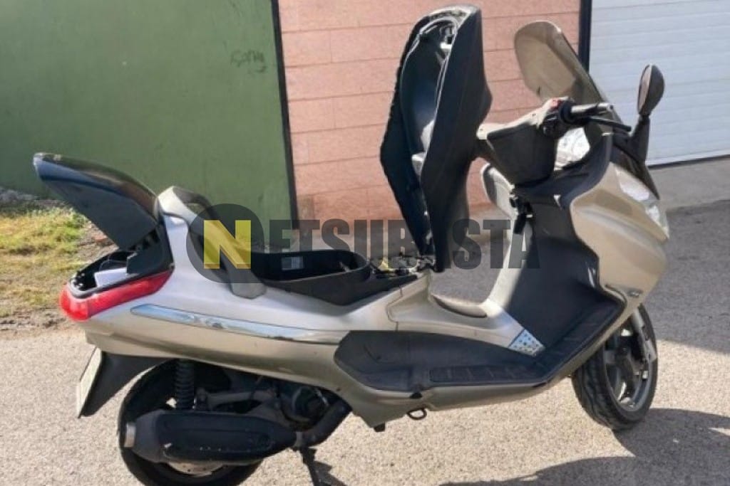 Subasta de Piaggio X8 200 2004