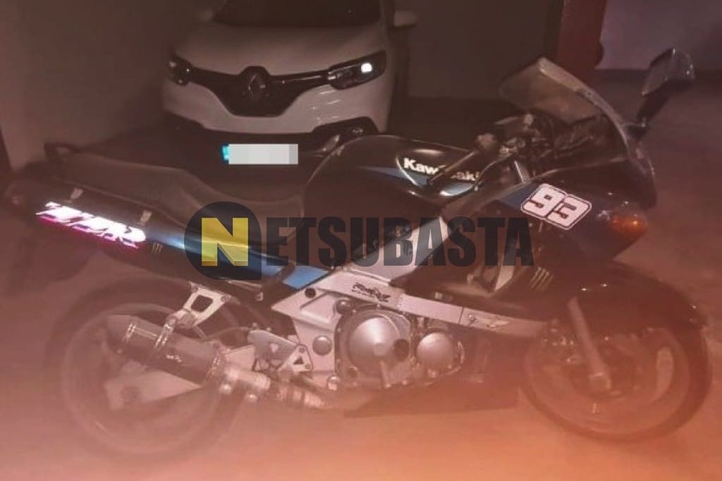 Subasta de Kawasaki ZZ-R600 1993