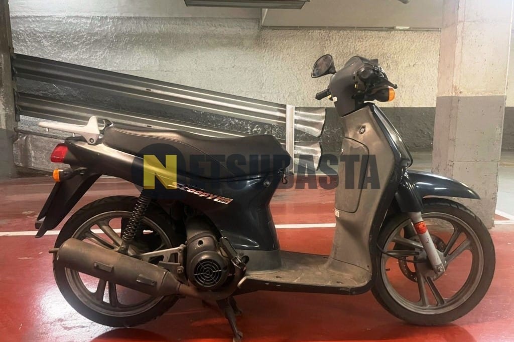 Subasta de Honda Scoopy 100 1999