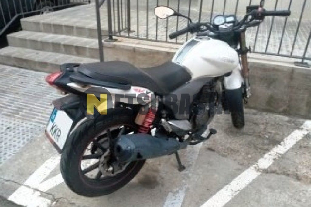 Subasta de Keeway RKV 125 2018