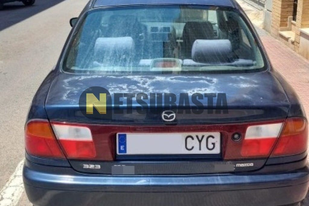 Subasta de Mazda 323 1.5 1998