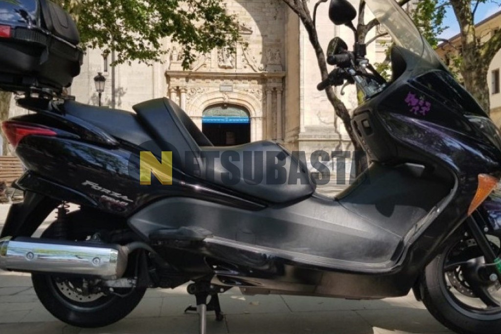 Subasta de Honda FORZA 250 2005